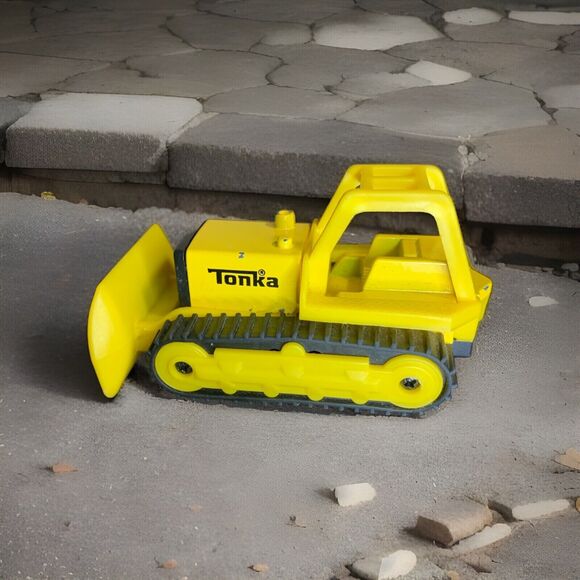 Tonka | Toys | 220 Hasbro Tonka Metal Bulldozer 3 Basic Fun ...